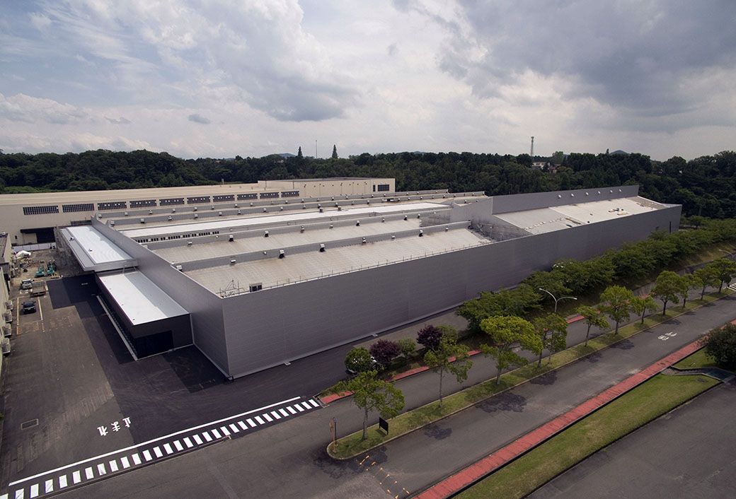 DMG MORI aims to achieve annual sales of 1 trillion yen around 2030 (1/ ...